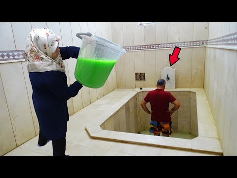 KOCAMAN Kova Dolusu SLİME'I Havuzun İçinde Kerem'in Kafasına ÇAKTIK  SLİME PRANK