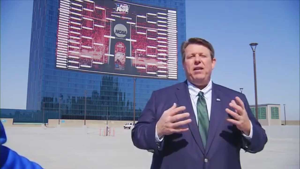Steve Buttleman plays UK fight song on Blue Grass/Final Four Saturday ...