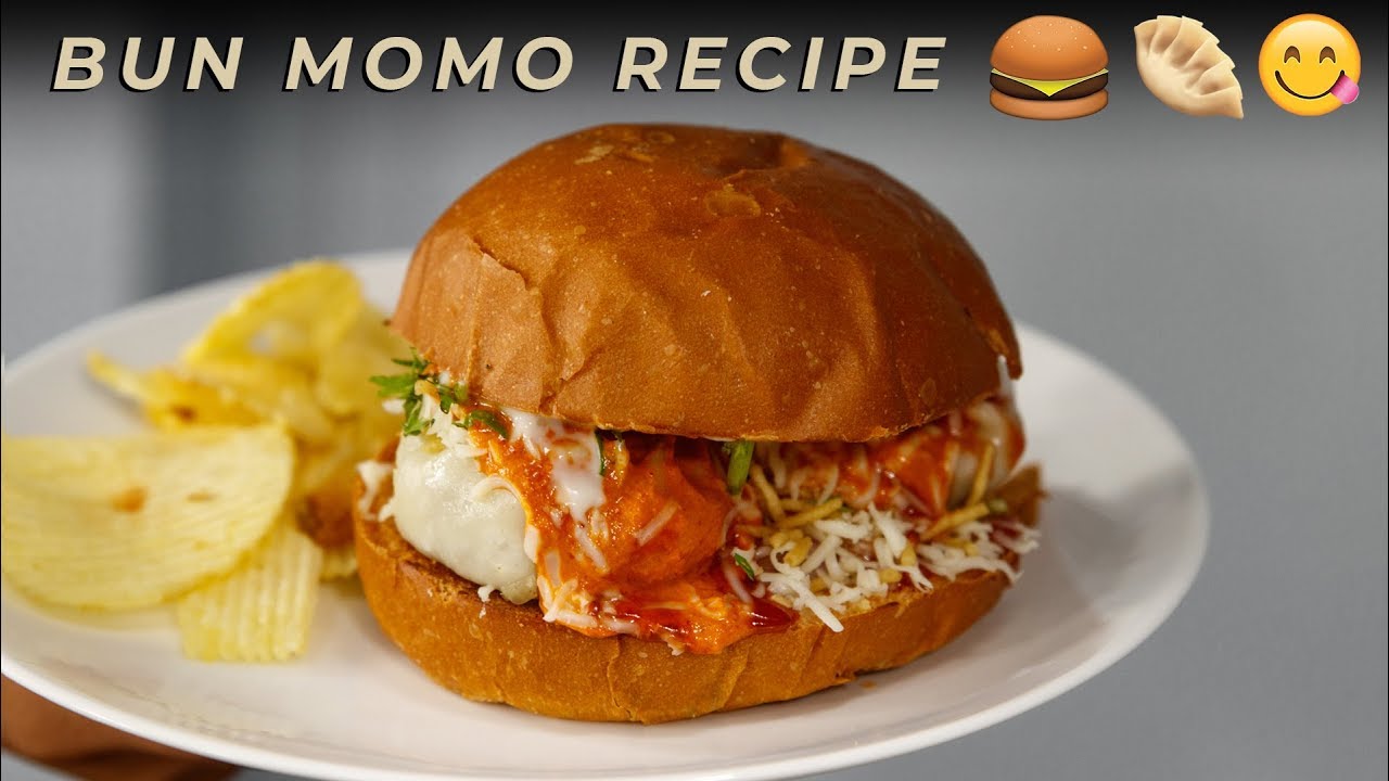 Bun Momo Recipe - Burger Momos / Street Style Moburg - CookingShooking ...