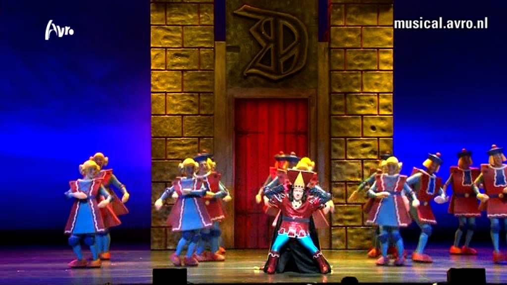 Shrek de Musical - Duloc - YouTube