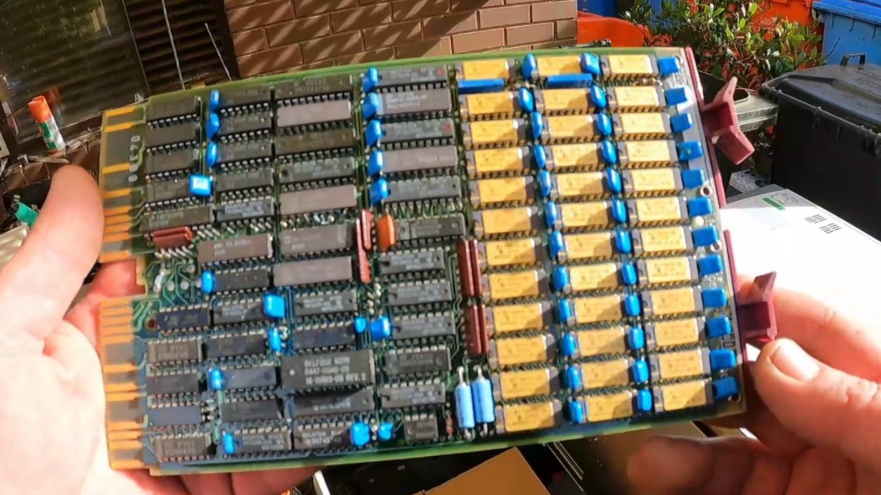 WOW! Lifetime Vintage PC's from Hoarder Pt1 - YouTube