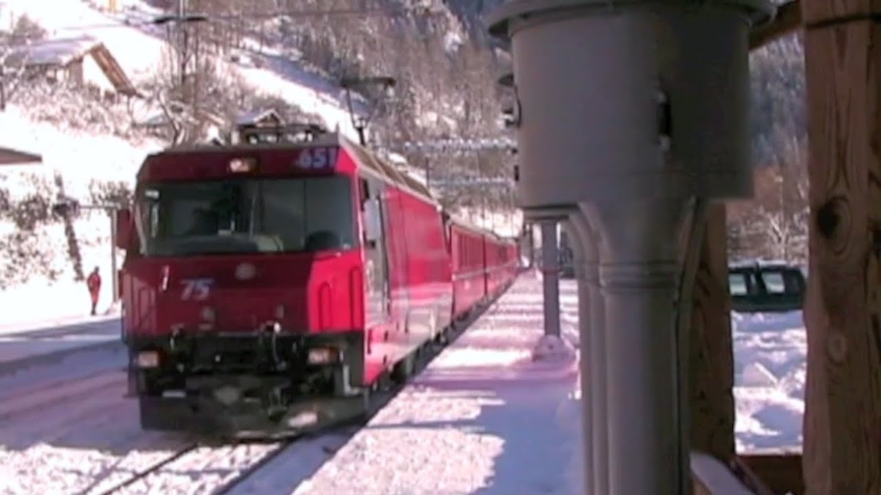 Riding the Rhätische Bahn (RhB) - Dec. 2005 Part 1 Filisur - Davos ...