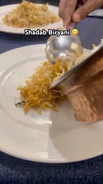 Hotel Shadab Biryani 😋 | #hyderabad #hyderabadibiryani - YouTube