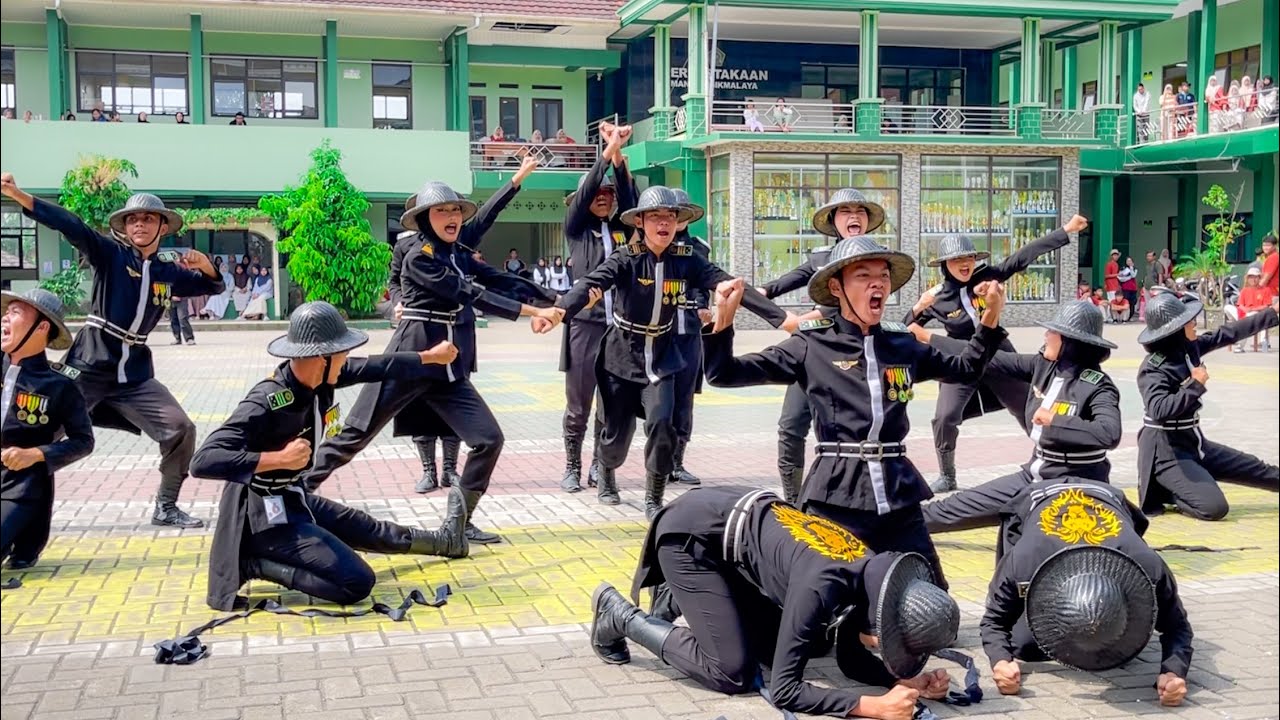 MERINDING! PASKIBRA SMAN 1 SINGAPARNA AT LKBB GERILYA MUSTHAFA MAN 1 ...