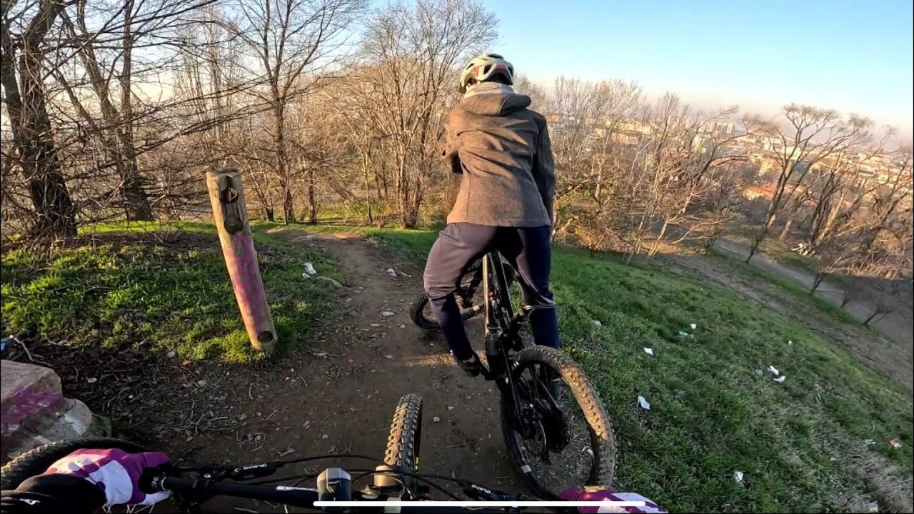 girando con gli amici in bici. #mountains#bike#milan - YouTube