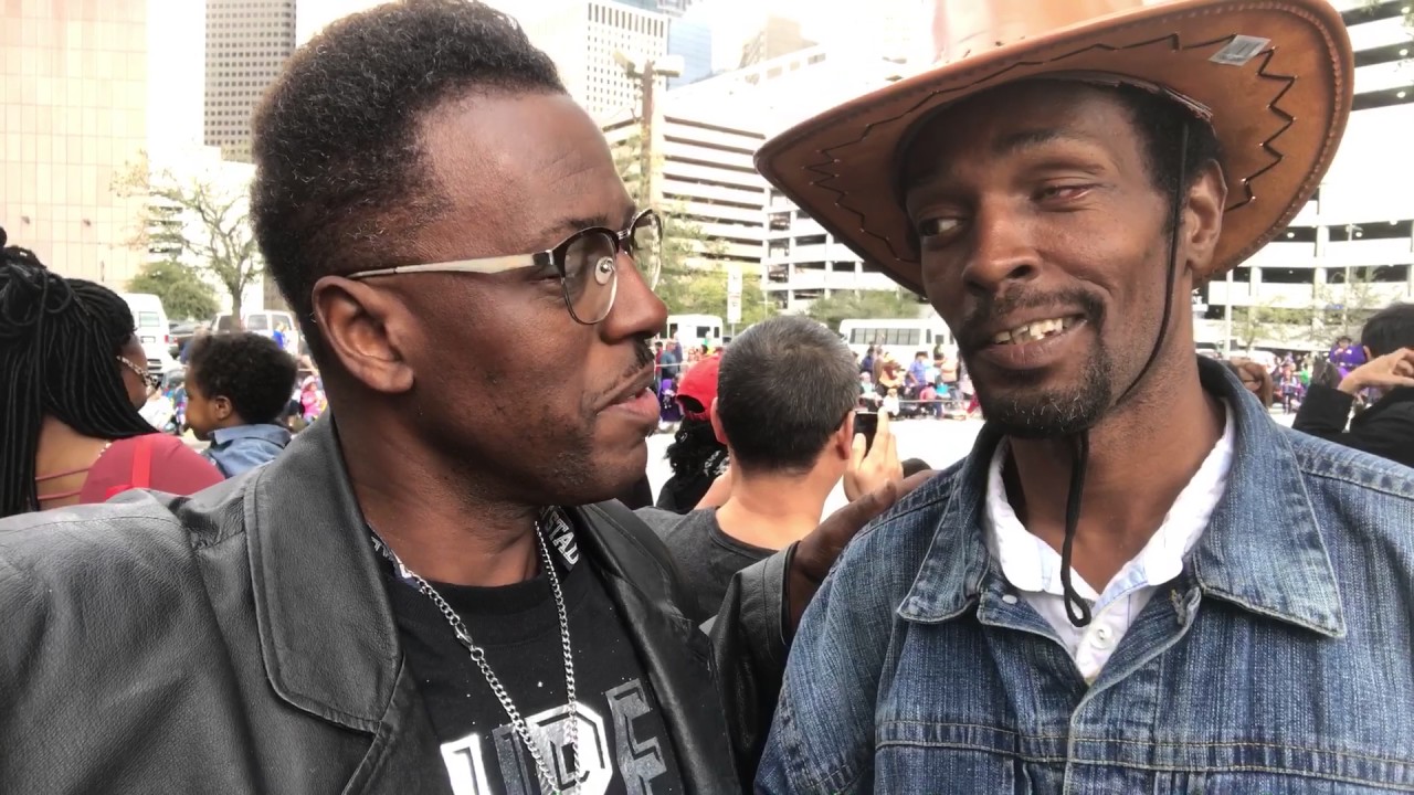 Calvin Moore Enjoys Rodeo - YouTube