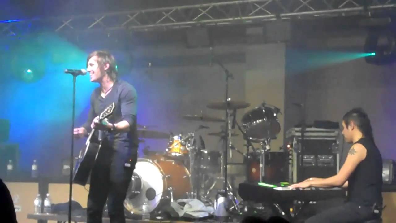 Building 429- Fearless LIVE - YouTube