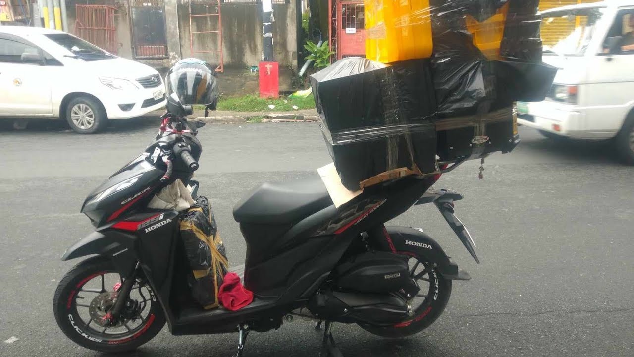 washing time Honda click - YouTube