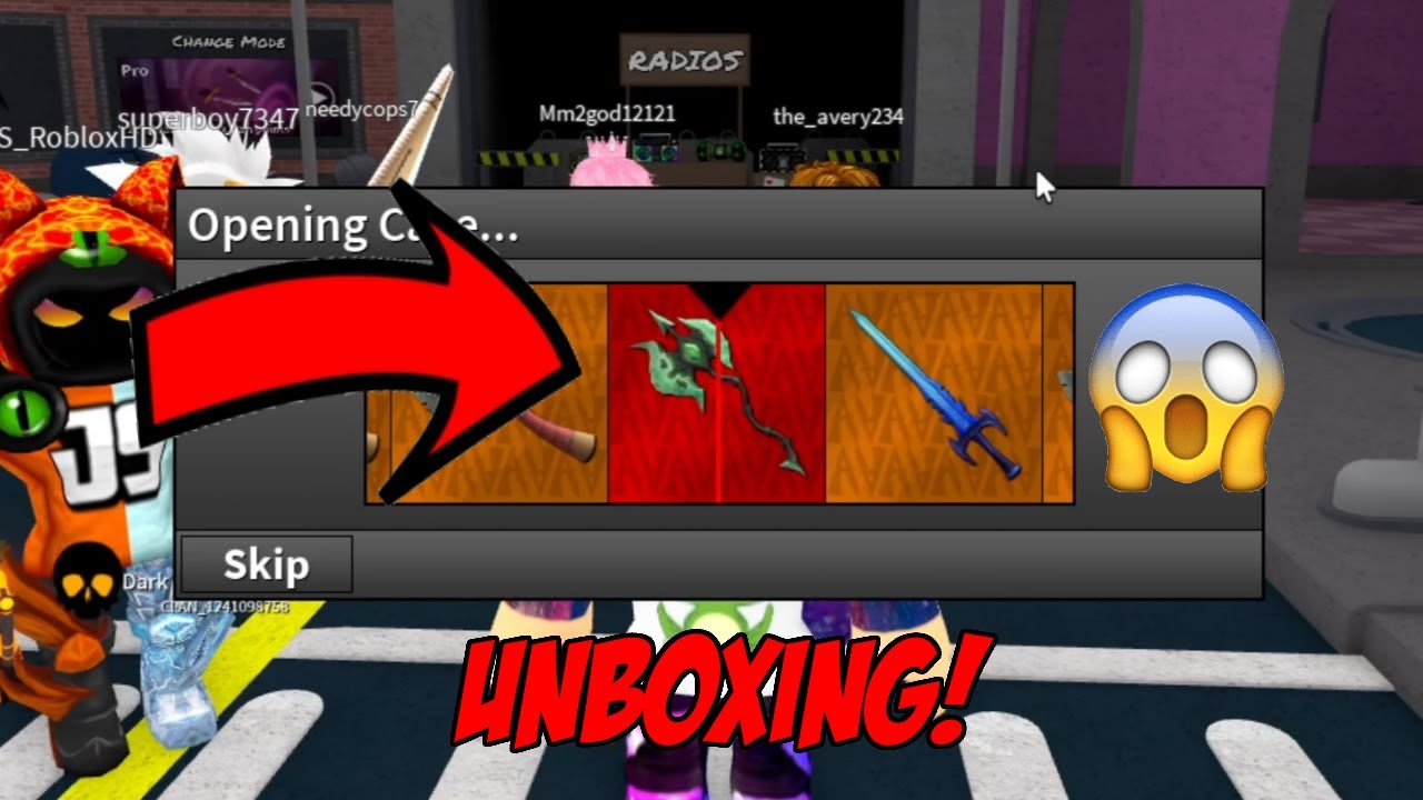 UNBOXING MY FIRST EVER MYTHIC IN ROBLOX ASSASSIN!!! - YouTube