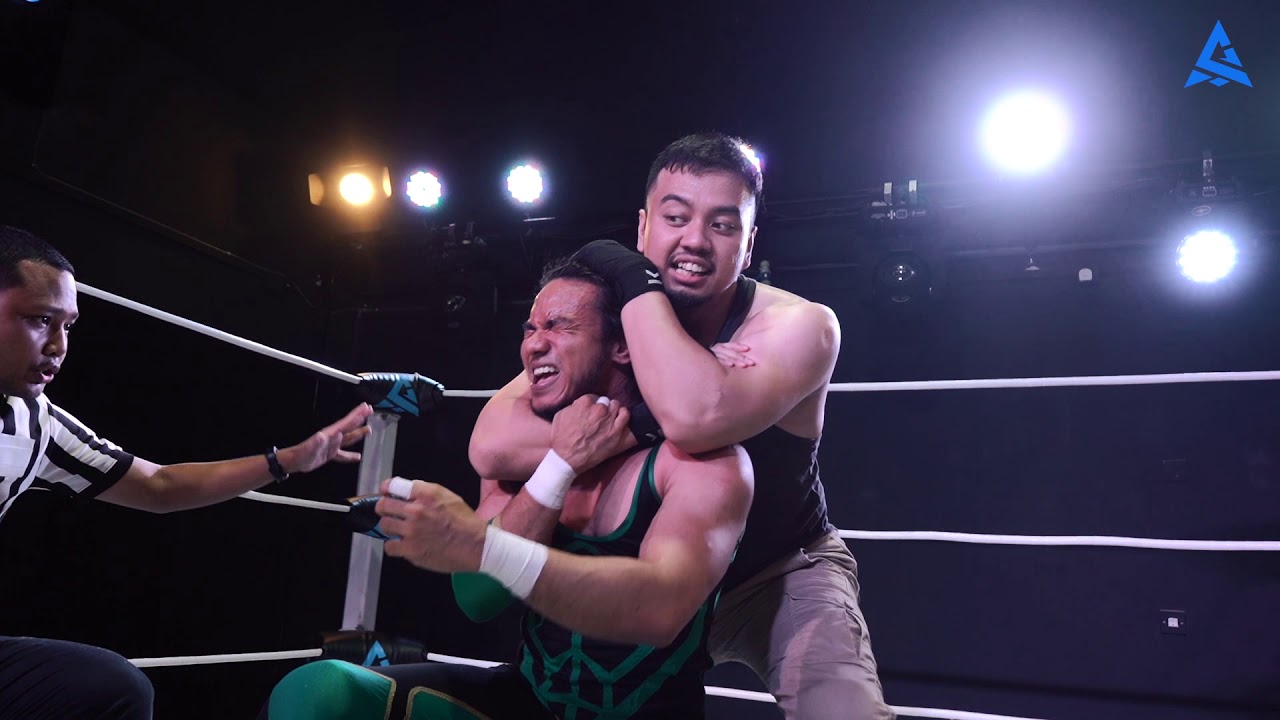 APAC Wrestling Online - Week 1 - Hendo Ramli VS Shaukat - YouTube