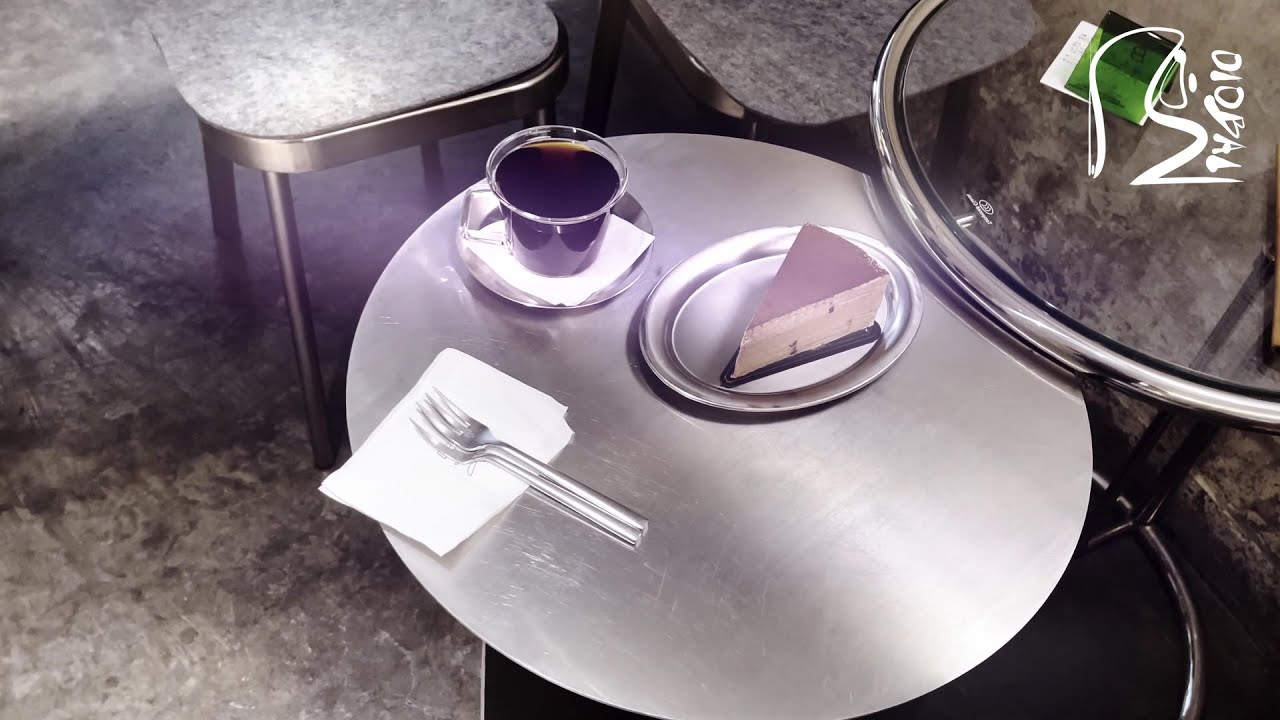 DAN Coffee Shop Vlog - YouTube