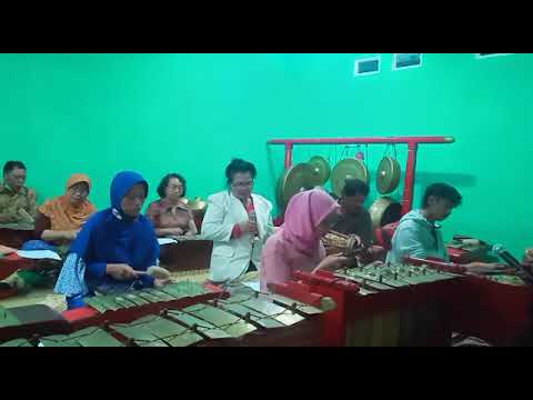 Grup Karawitan \
