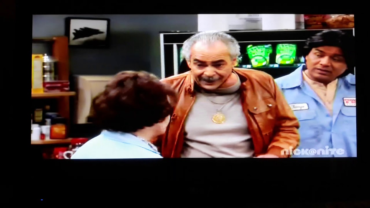 George Lopez-Uncle Joe's Bump - YouTube