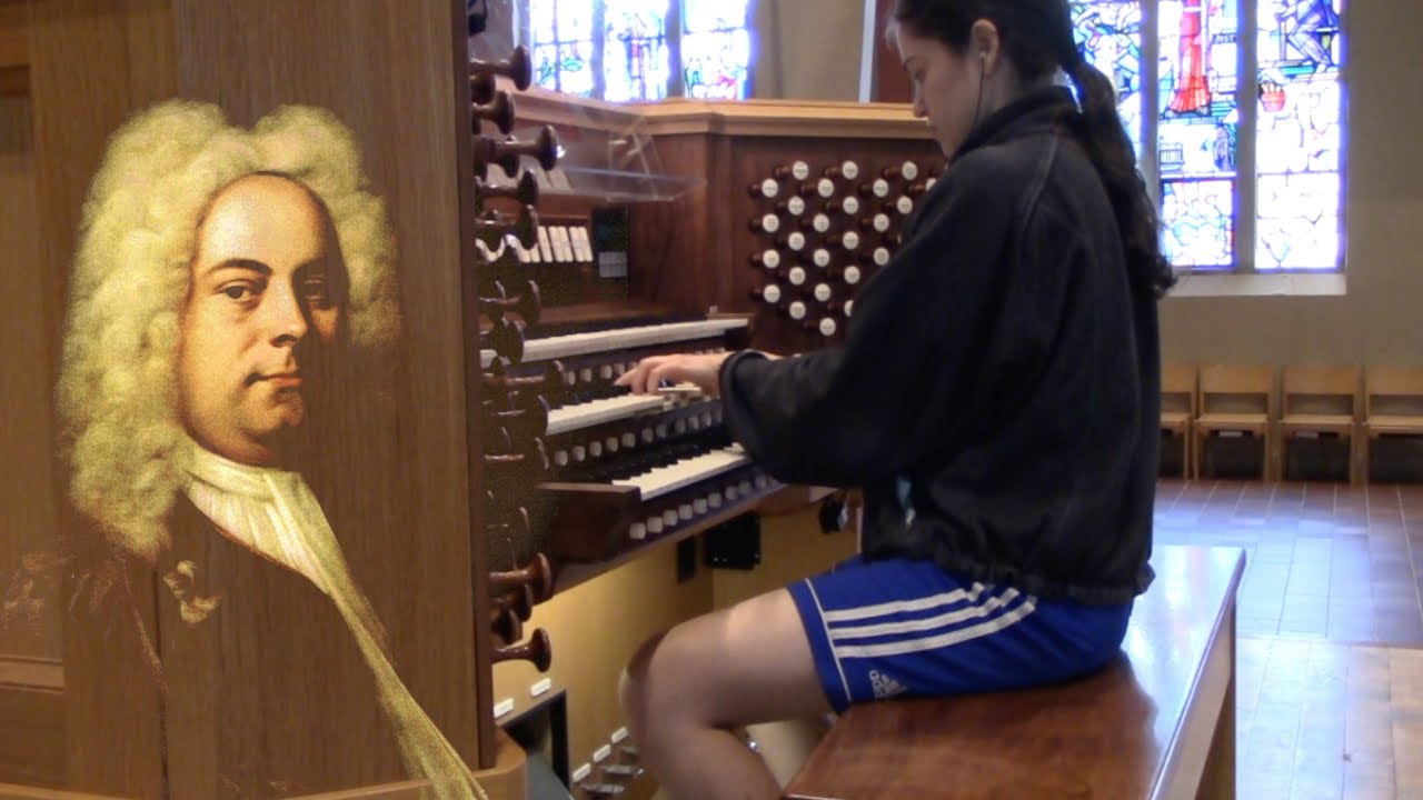 Handel, "Hallelujah" Chorus (pipe organ) - YouTube