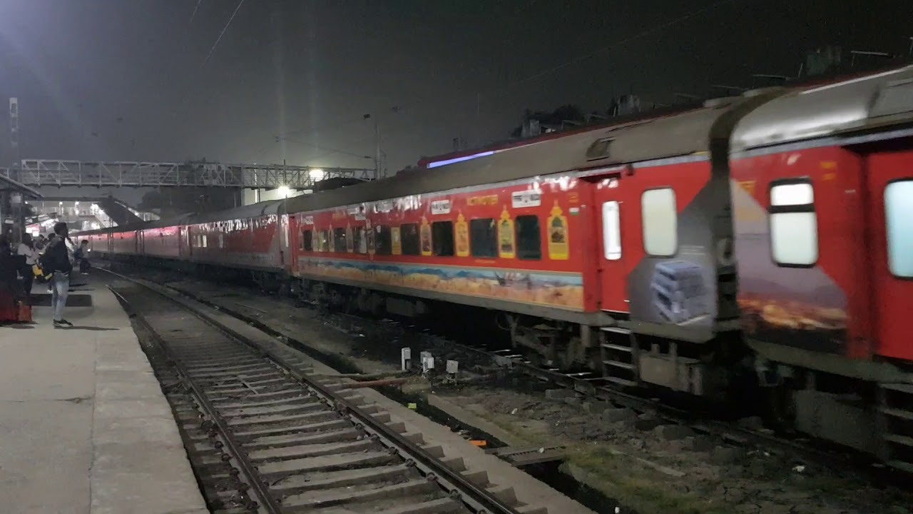Indian Railways: Bhubaneswar Rajdhani Express reaches Gaya Junction ...