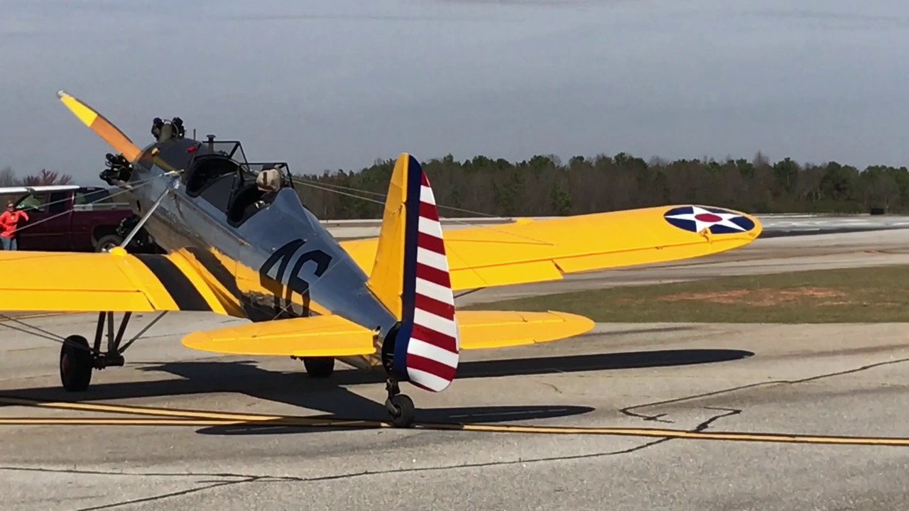 PT-22 Ryan - YouTube