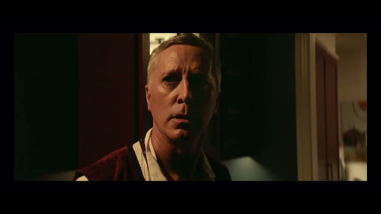 Halloween kills - hospital scene - YouTube