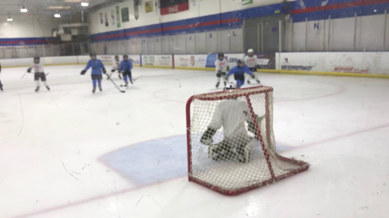 Silky Mitts takes on the whole team! - YouTube