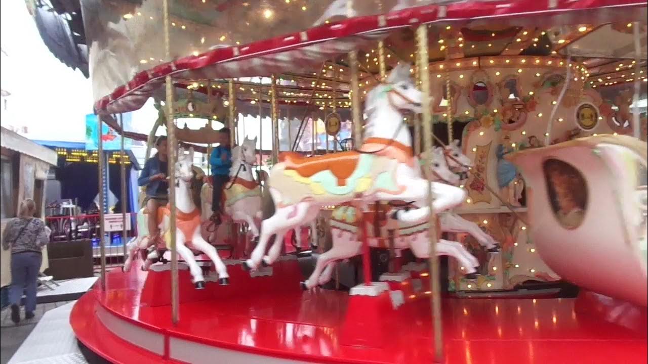 Carrousel Galopant - Faes - Augustusfoor Turnhout 2021 - Godrie Spijkers - www.hullygully.nl ...