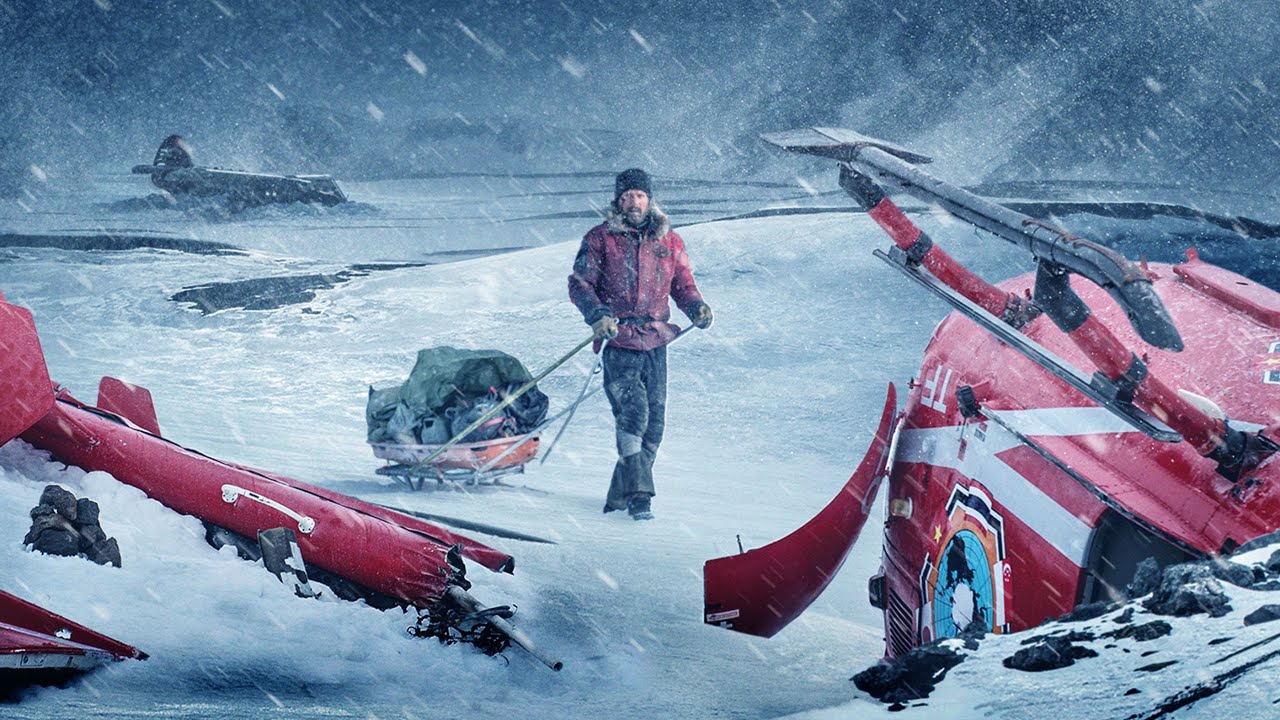 A Man Stranded in the Arctic After a Plane Crash | Movie Recap - YouTube