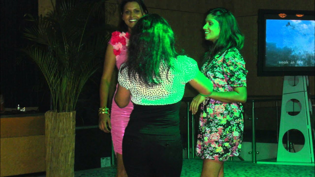 Maldivian Night at ITB 2012 - YouTube