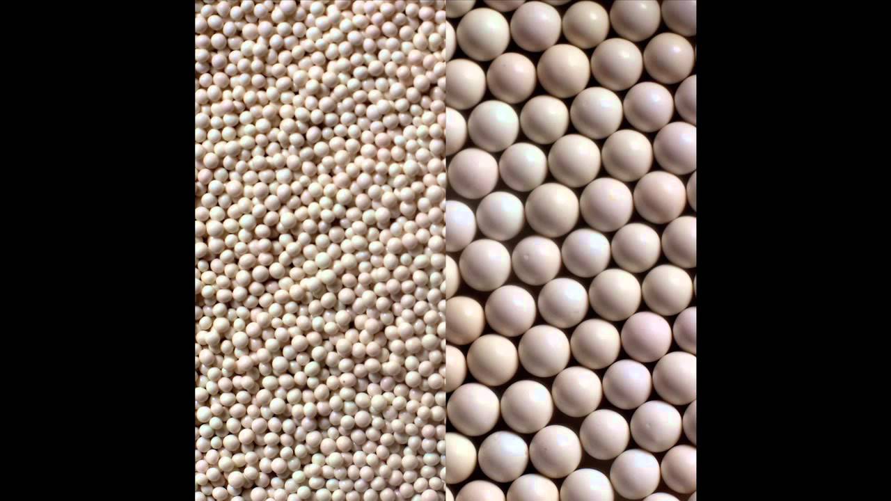 Bullet Blender Homogenization Beads - YouTube