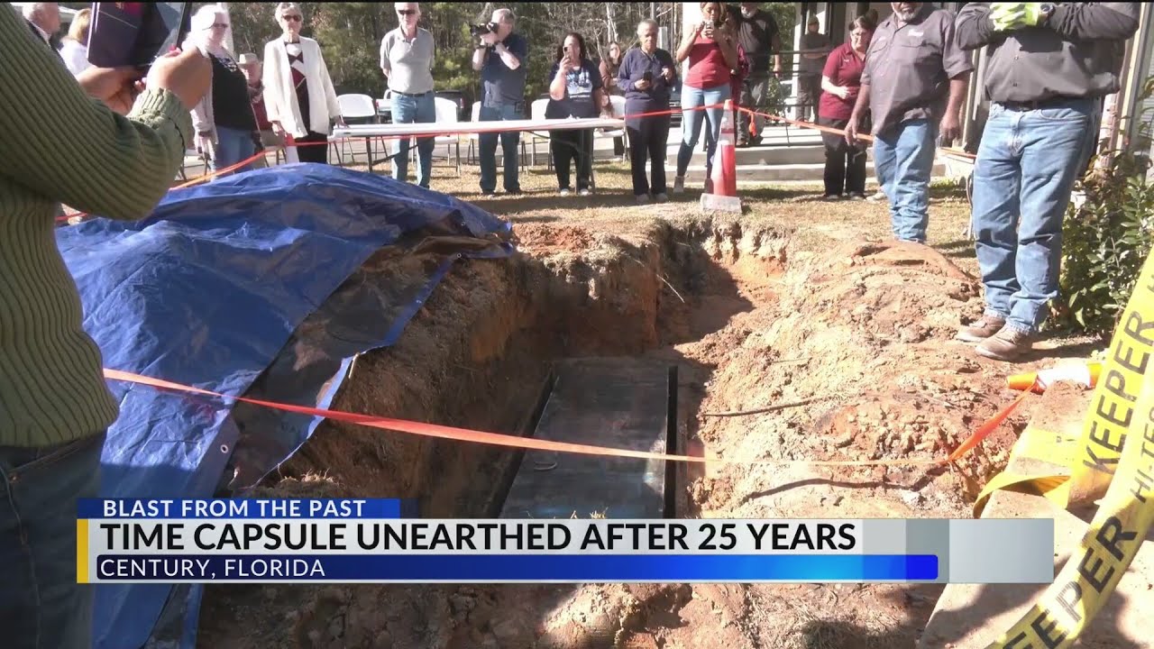 Century opens 25-year-old time capsule — here’s what was inside - YouTube