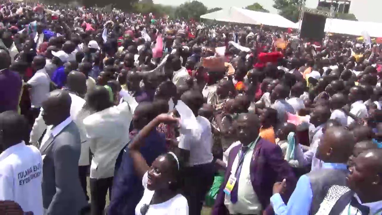 president Museveni receives a hero’s welcome in kirama kaliro district ...