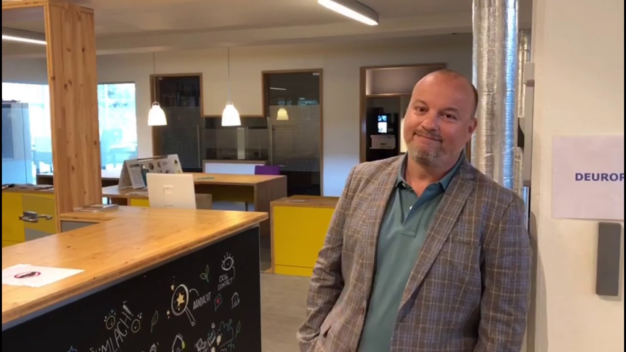 Manager wonen - vacature secretaresse - YouTube