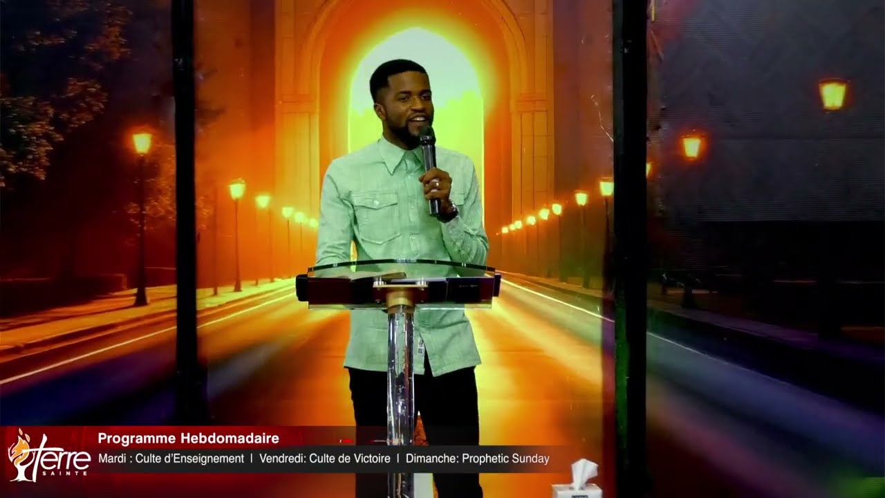 SOIREE DE VICTOIRE - Pasteur JAMES HABAMUNGU - YouTube