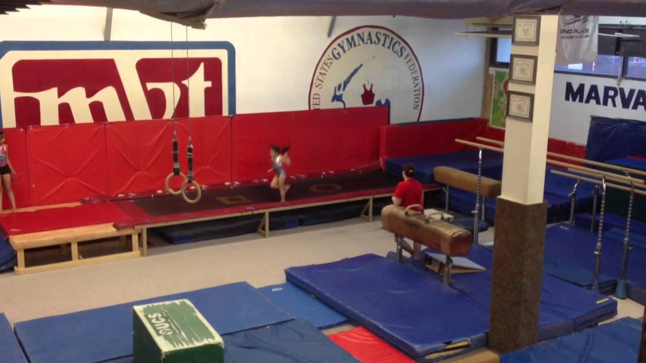 Kendall - Springboard Straddle - YouTube