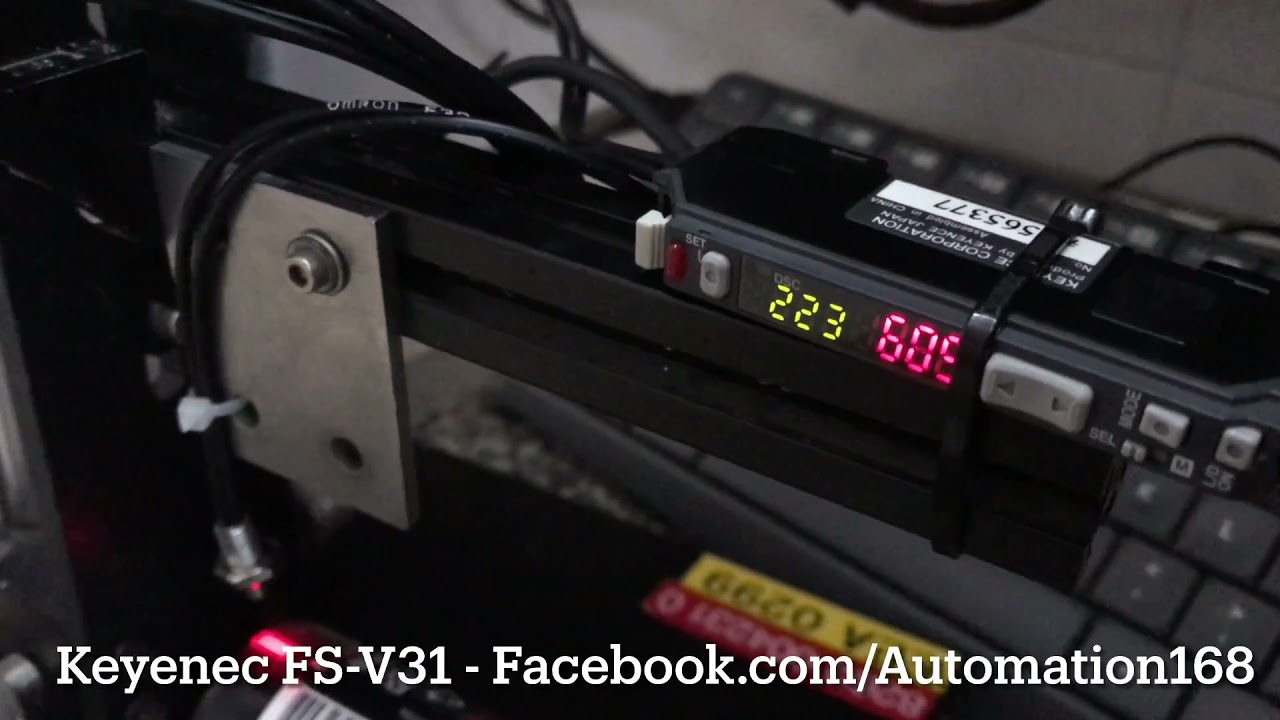 Keyence FS-V31 - YouTube