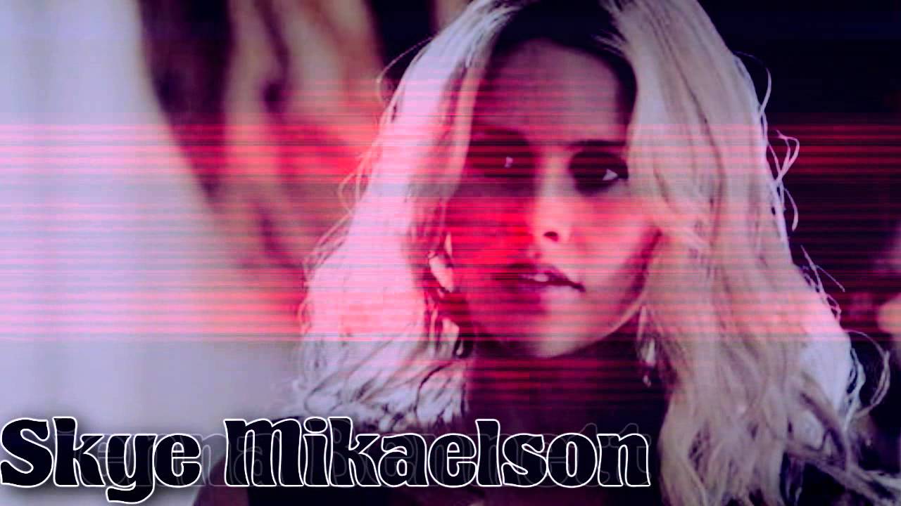 Pretty Little Liars: Intro - YouTube