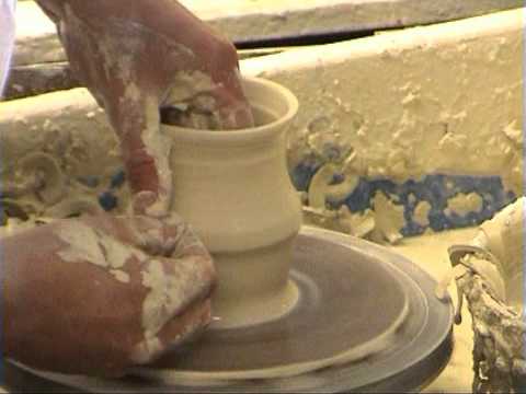 Mull Pottery.mpg - YouTube