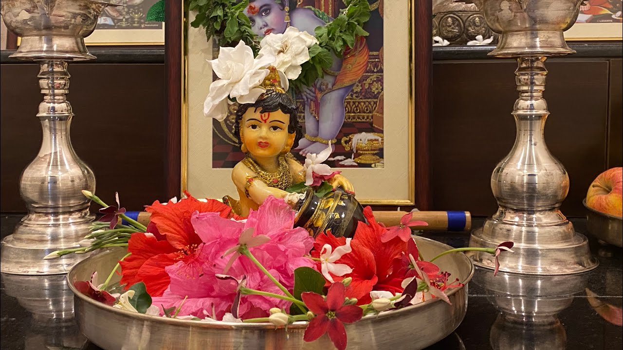 Amma Naanu DevaraNe | Devotional song on Lord Krishna| song by Deeksha ...