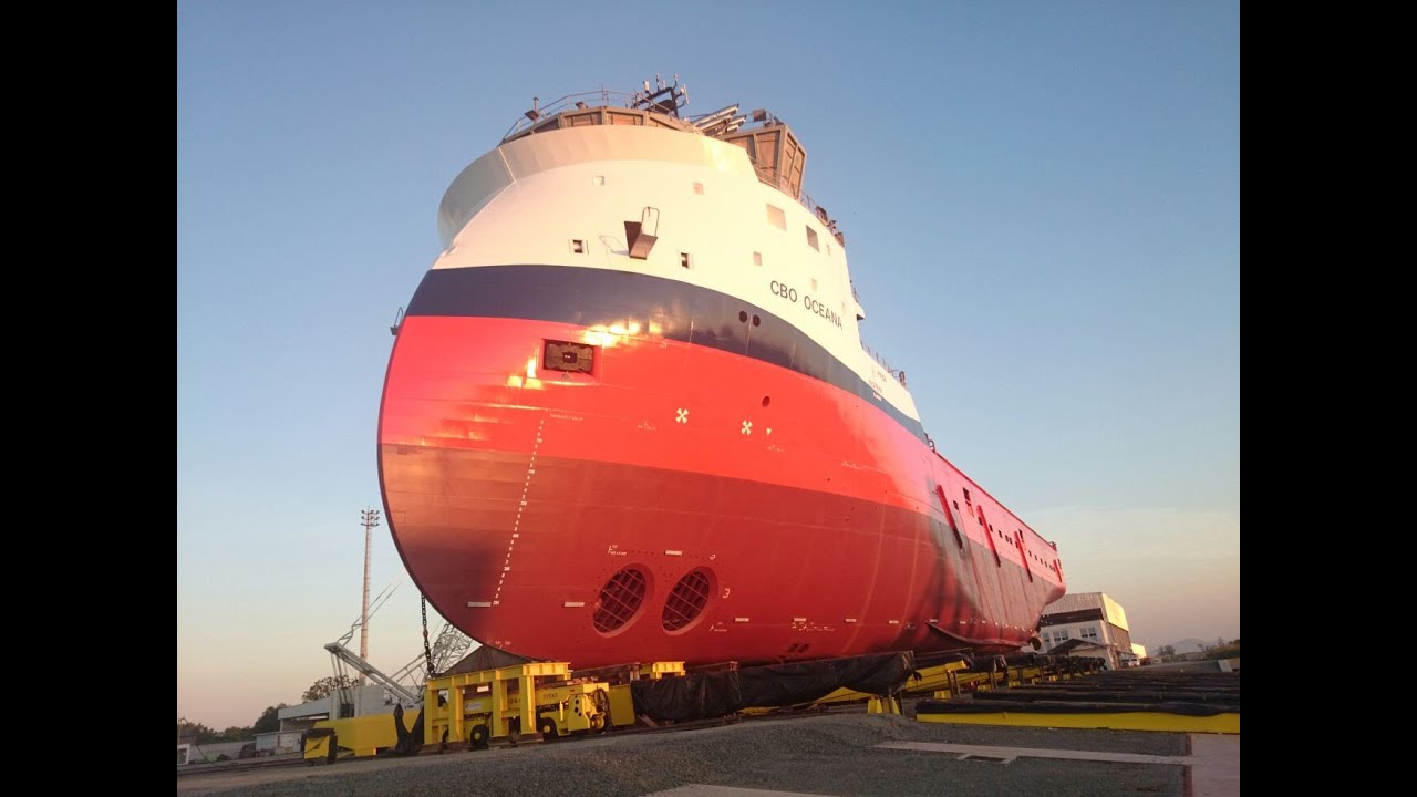 lançamentos psv oceana estaleiro itajai sc - YouTube