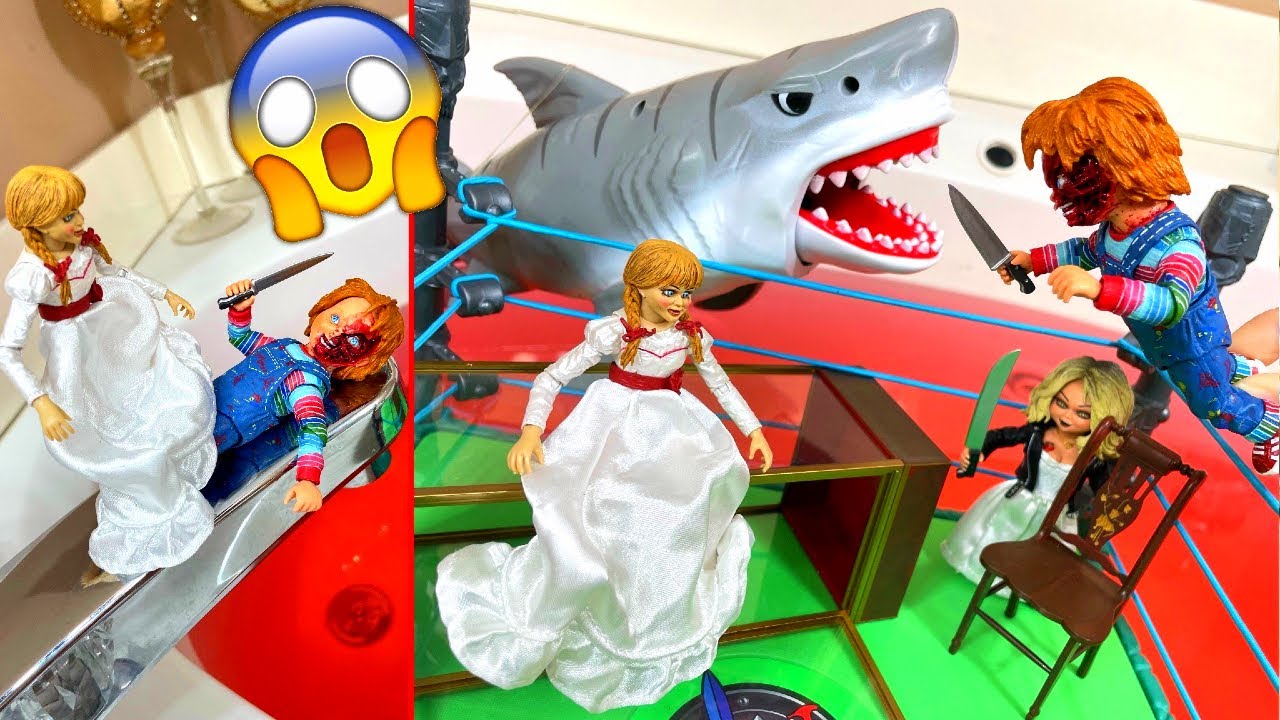 CHUCKY VS ANNABELLE! BLOOD BATH HORROR ACTION FIGURE MATCH! - YouTube