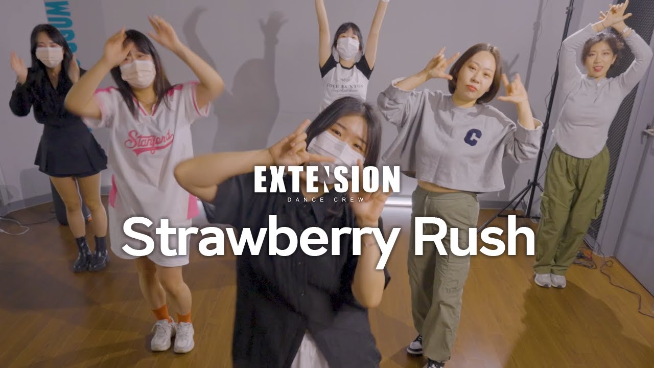 츄 CHUU - Strawberry Rush - YouTube