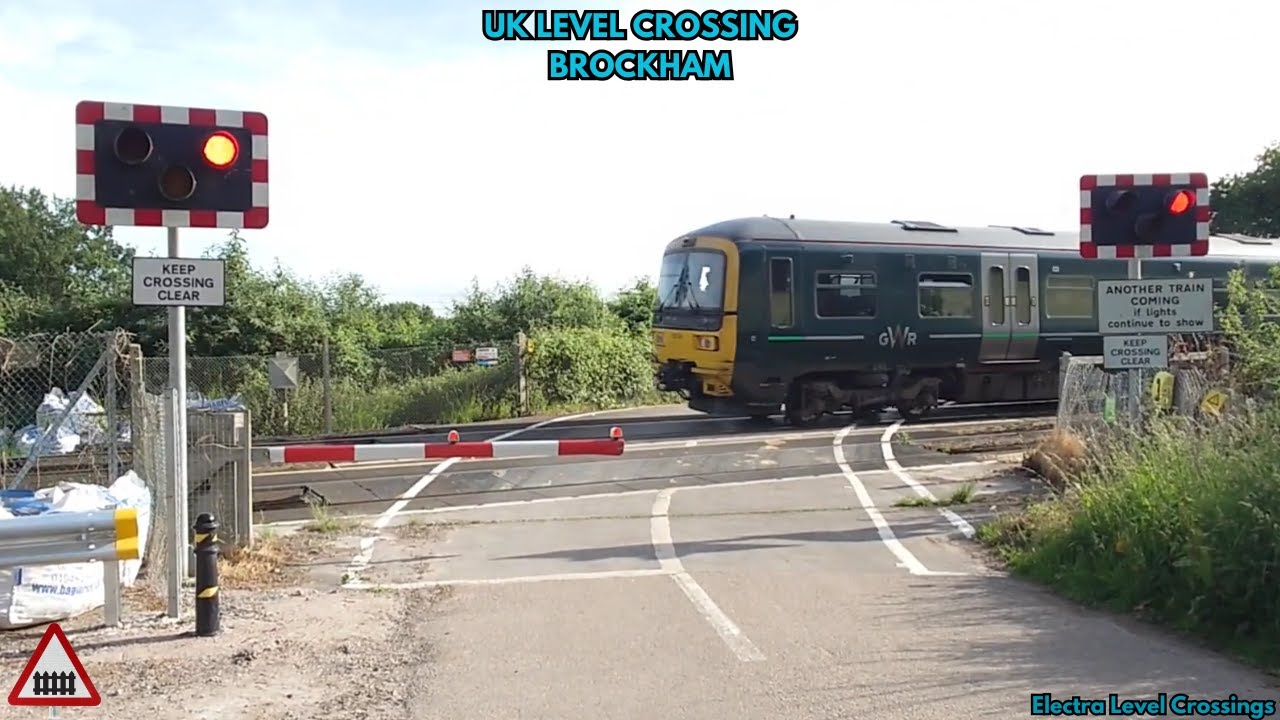 Brockham Level Crossing, Surrey (29/05/25) - YouTube