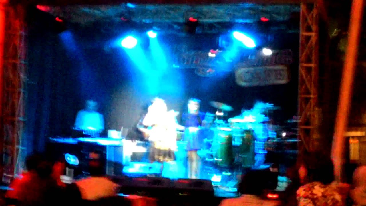 mama ina feat irfan band 2 - YouTube