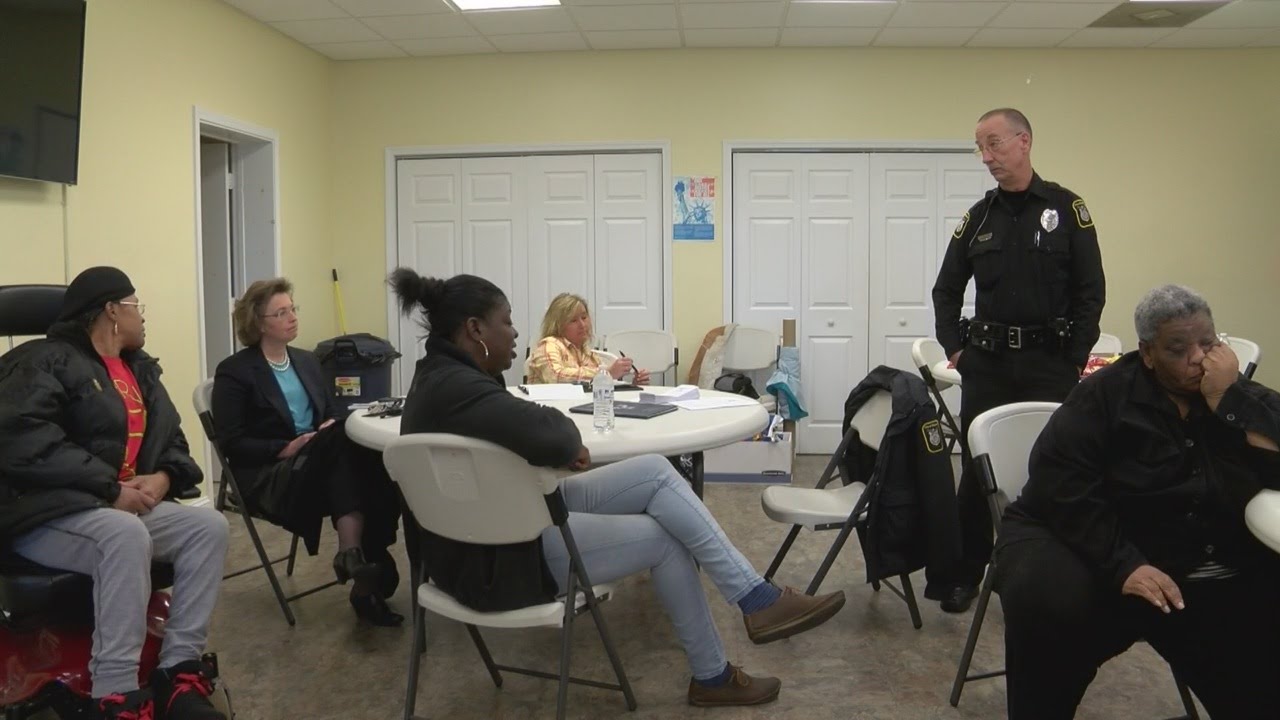Kinston’s Simon Bright neighborhood discuss forming “Community Watch ...
