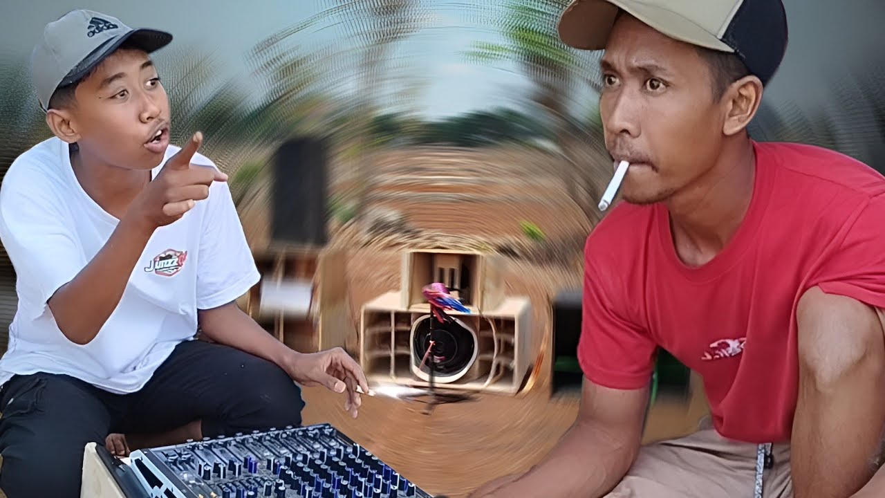 Adu sound miniatur kelas ringan - YouTube