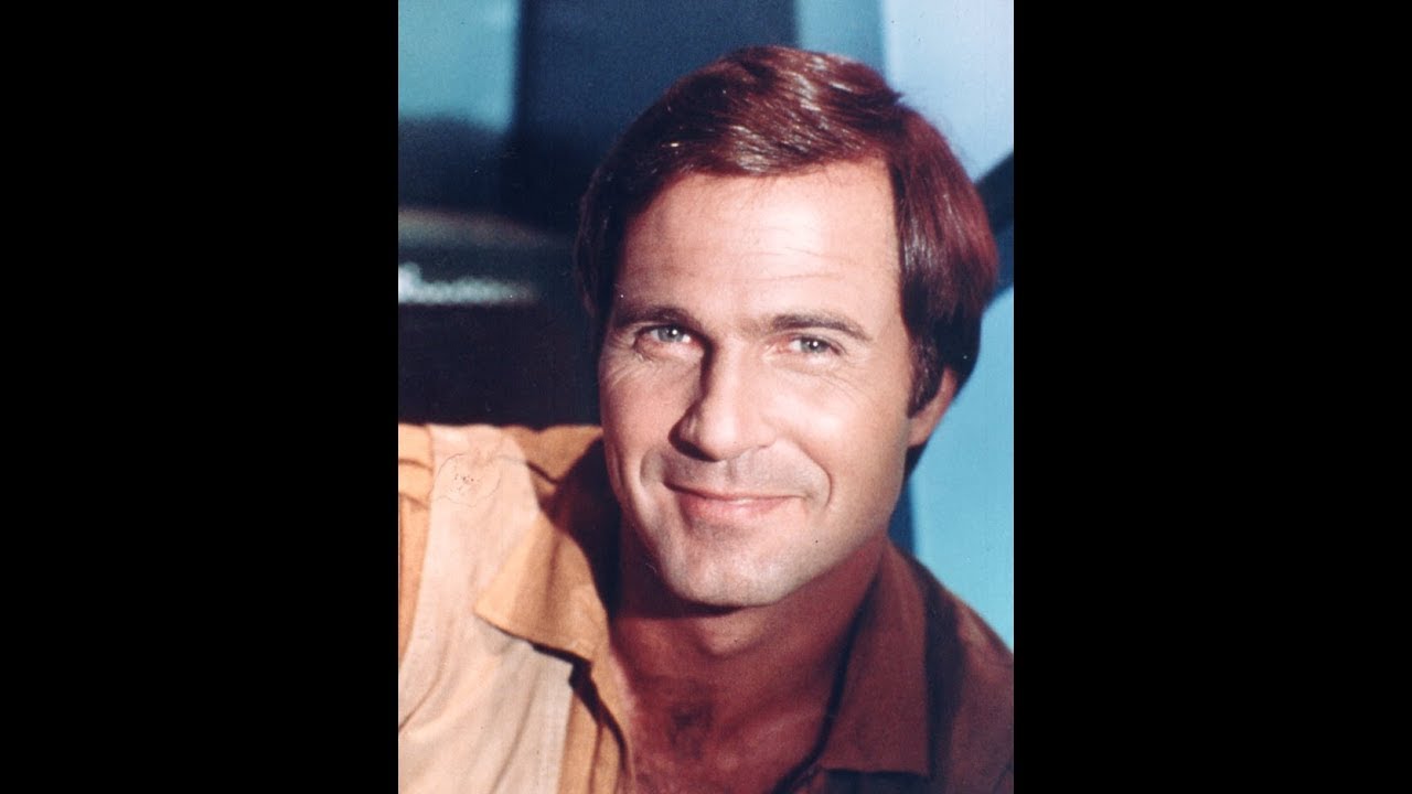 Gil Gerard's Q&A at Knoxville Fanboy Expo - YouTube
