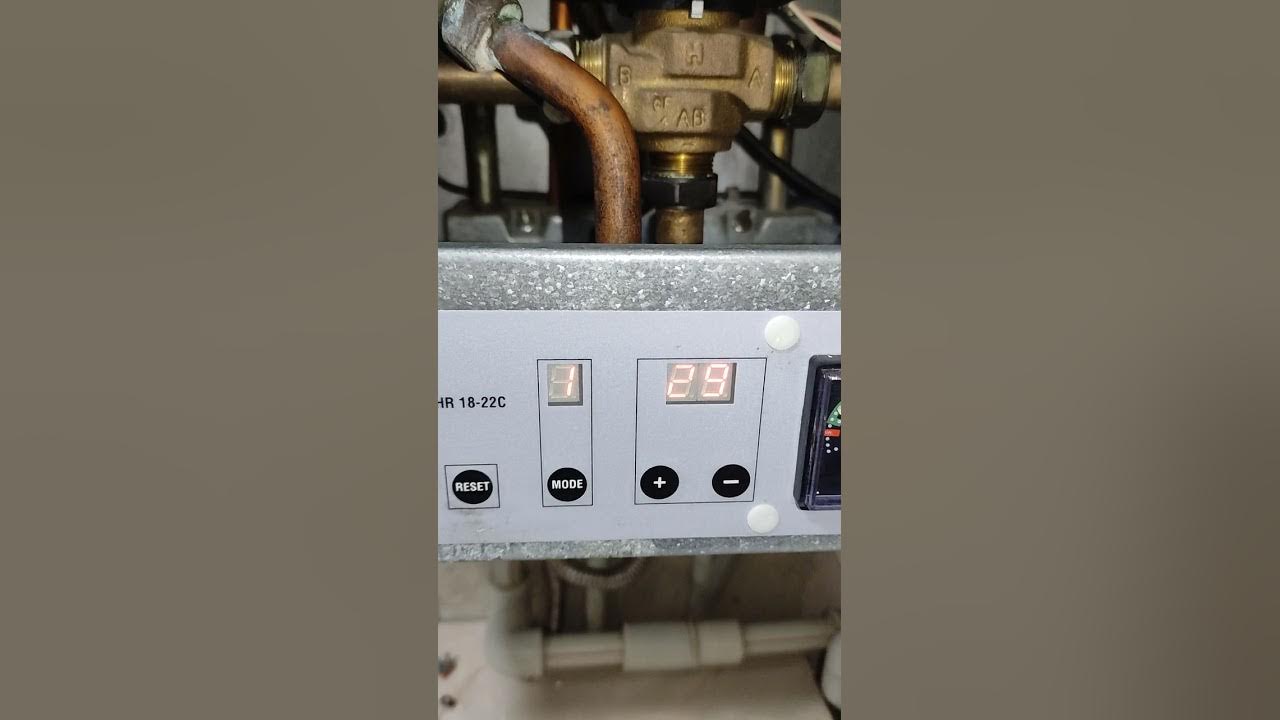 F01 Error Vaillant VHR NL 18 22 C YouTube f01-error-vaillant-vhr-nl-18-22-c-youtube