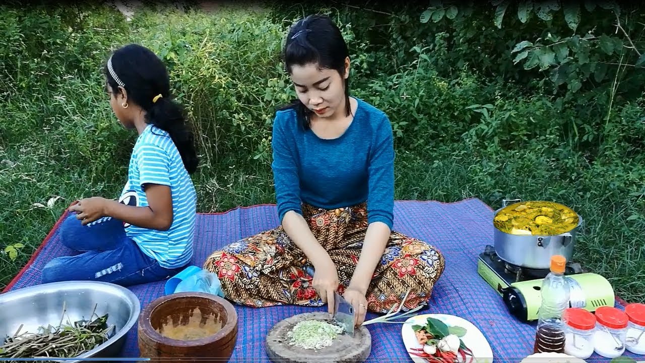 Beautiful Girl Cook Fish With Water Morning Glory - Easy Idea Cooking ...