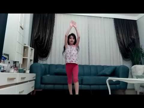 Ya Lili herkesin diline takılan şarkı ile dansım