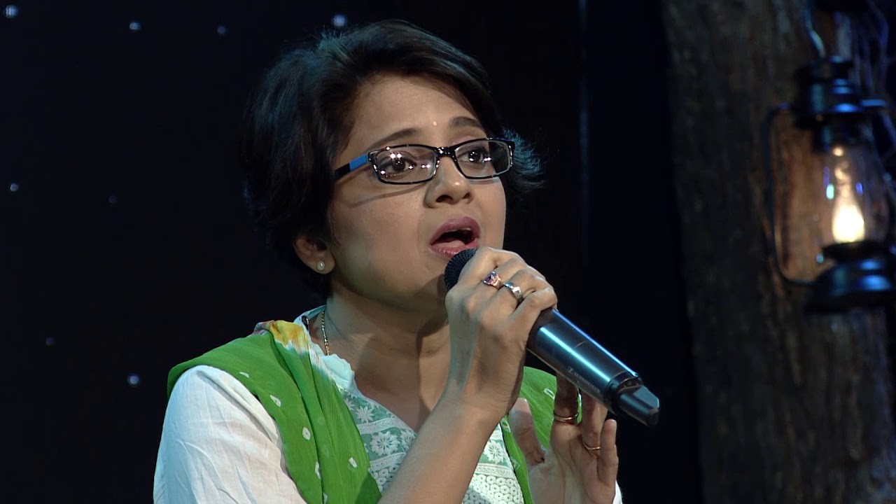 Siza Roy II Ami tomar preme II Rabindra Sangeet II Brahma Kumaris - YouTube