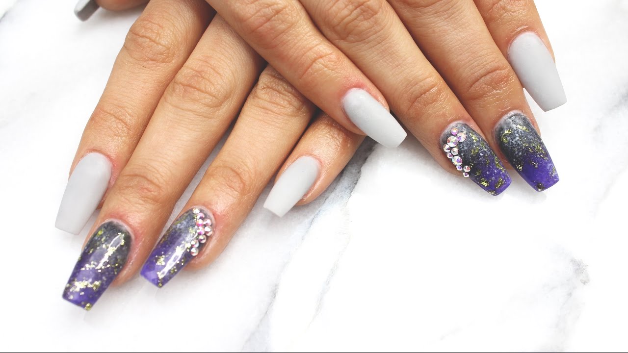 HOW TO: Easy Gradient Nails ♥︎ - YouTube