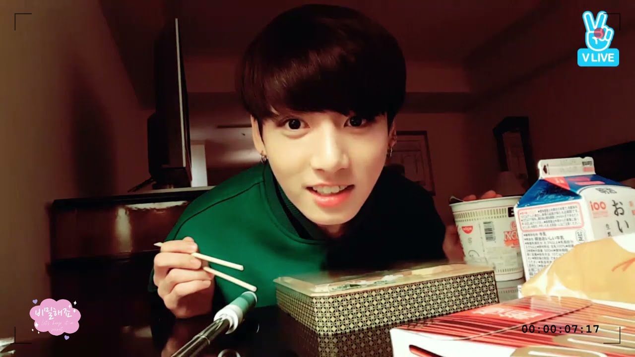 [ ENG SUB ] VLIVE ㅡ November 29, 2016 | BTS Live : JK 🐰 - YouTube