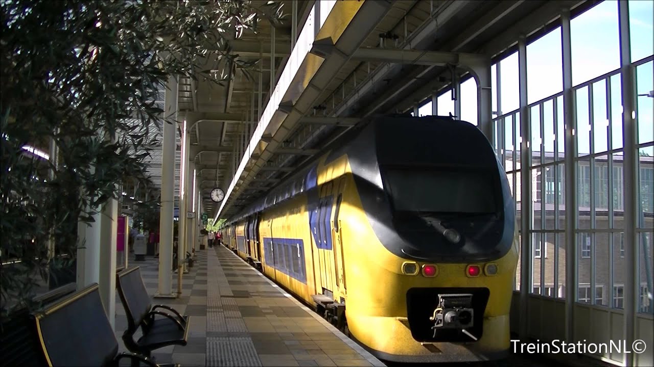 Haltering NS VIRM 8661 Station Amsterdam Amstel - YouTube